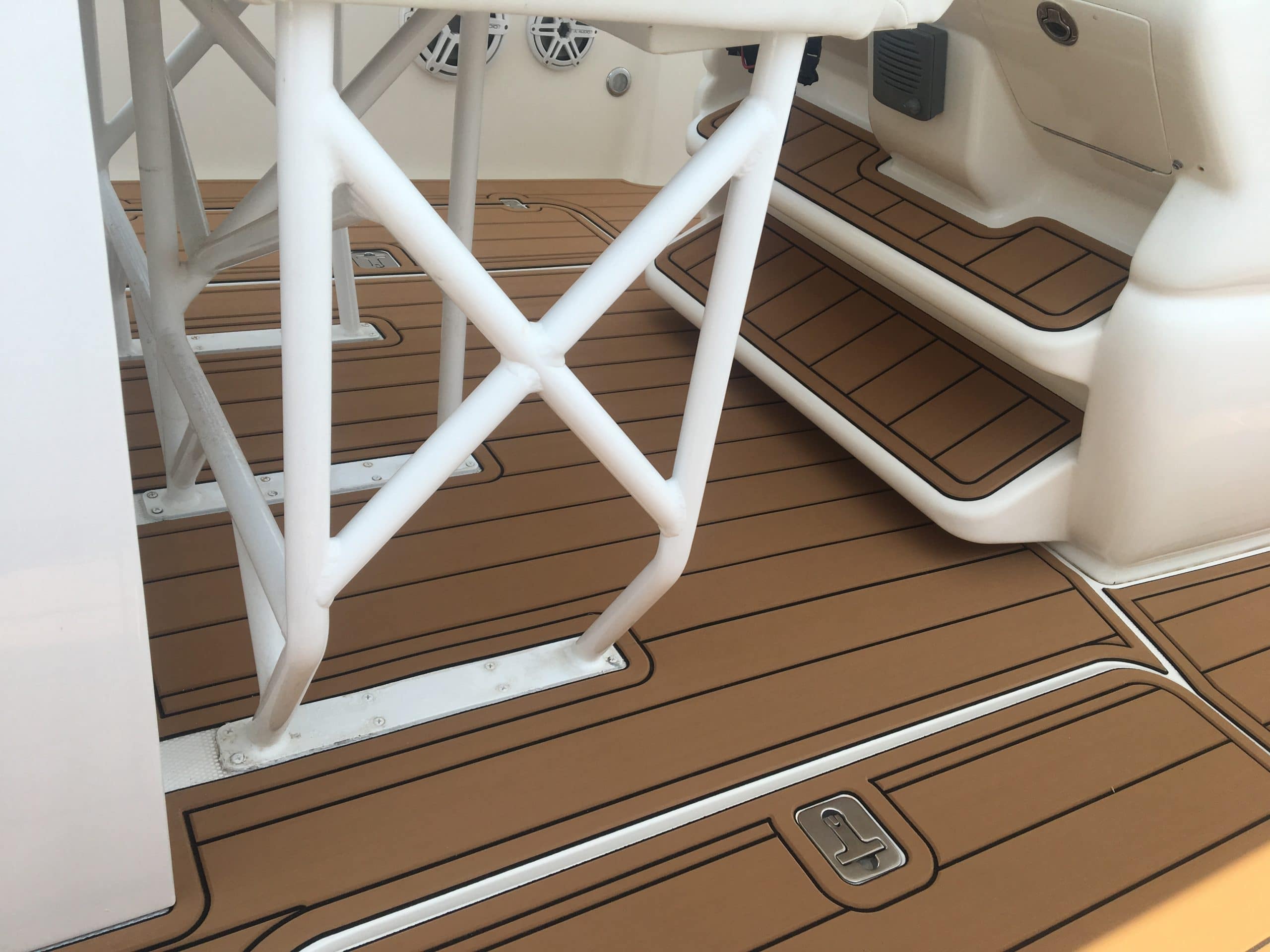 Marine Flooring in fast centre console boat - Smooth Creations Shipwrights